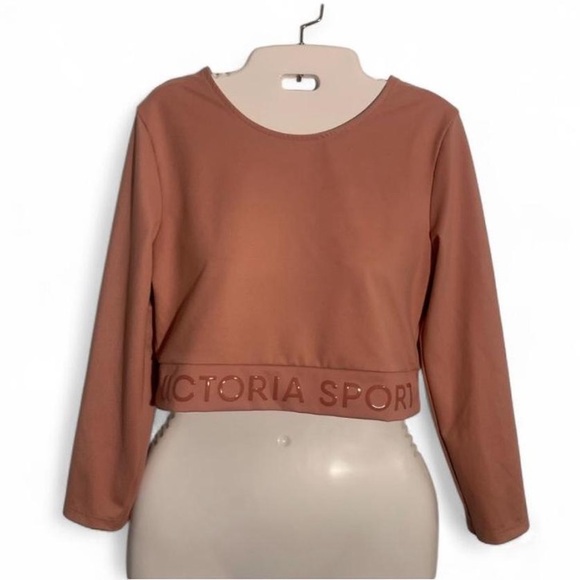 Victoria's Secret | Tops | Victorias Secret Pink Cropped Workout Too ...
